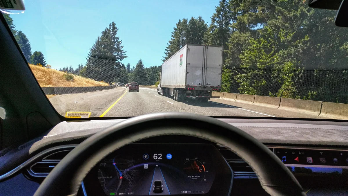 Tesla FSD Lawsuits: Car Accident Guide 2026 | Expert Zoom