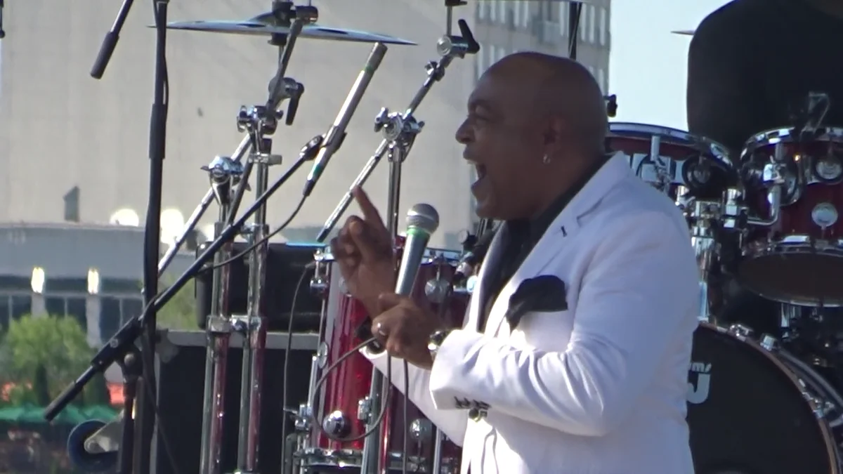 Peabo Bryson (75): muziekrechten en erfenis | Expert Zoom
