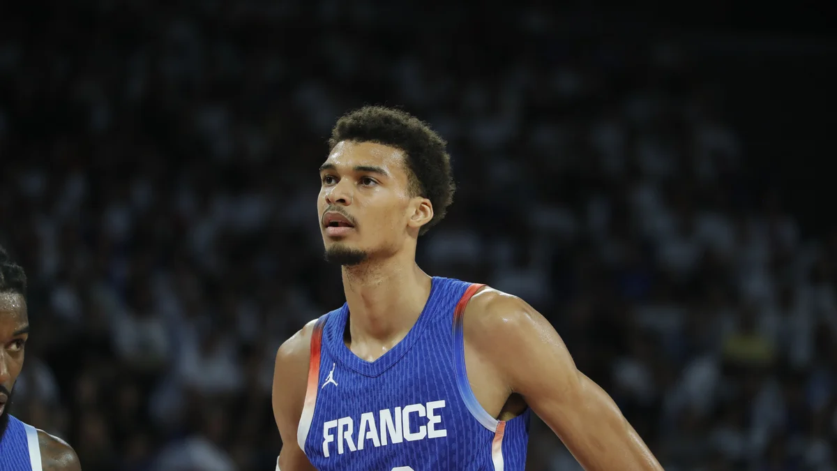Wembanyama $271M: Athlete Wealth Tips | Expert Zoom